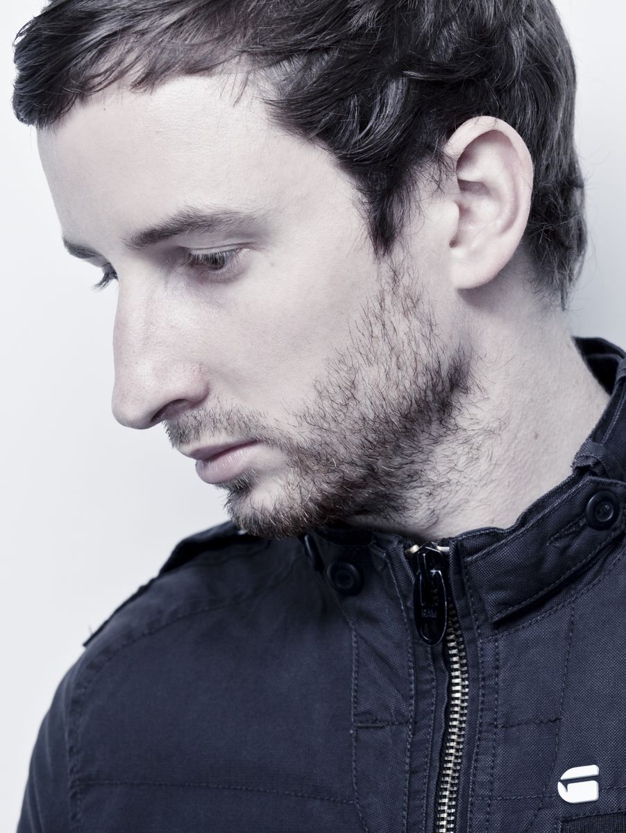 MeetFactory - Music - Max Cooper presents EMERGENCE